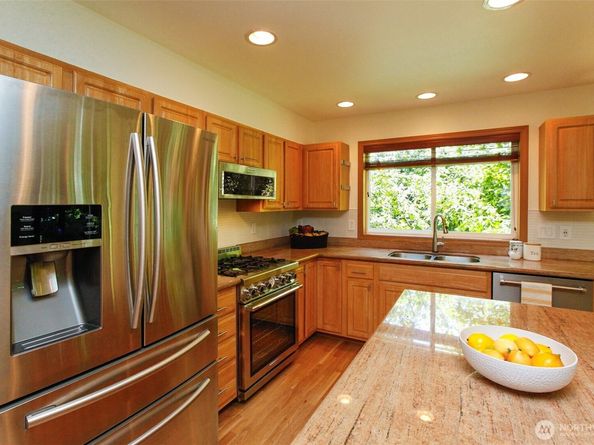 5614 S Hazel Street, Seattle, WA 98178 - For Sale