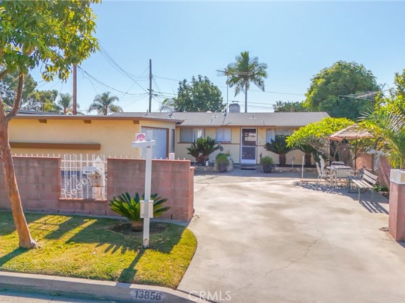 13856 Muroc Street, La Mirada, CA 90638