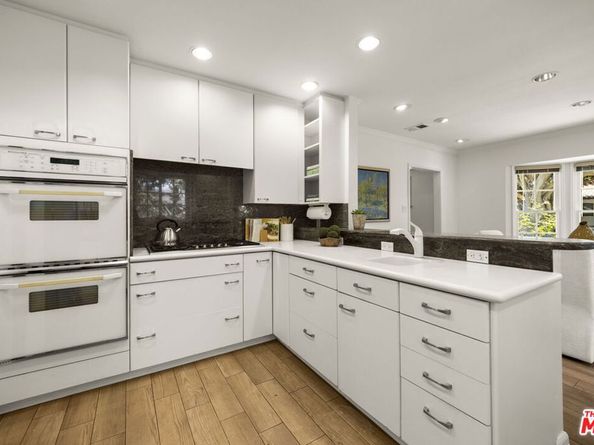 1720 Oak Street, Santa Monica, CA 90405 - For Sale