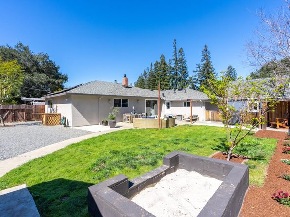 535 McCarty Avenue, Mountain View, CA 94041 - For Sale