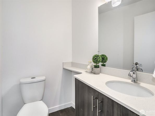 7526 43rd Avenue S A, Seattle, WA 98118 - For Sale