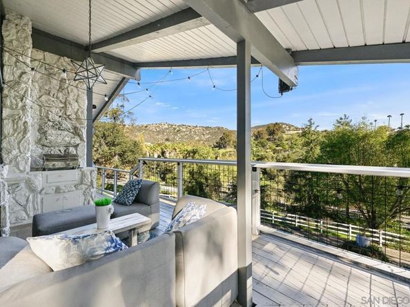 26138 Jesmond Dene Rd, Escondido, CA 92026 - For Sale
