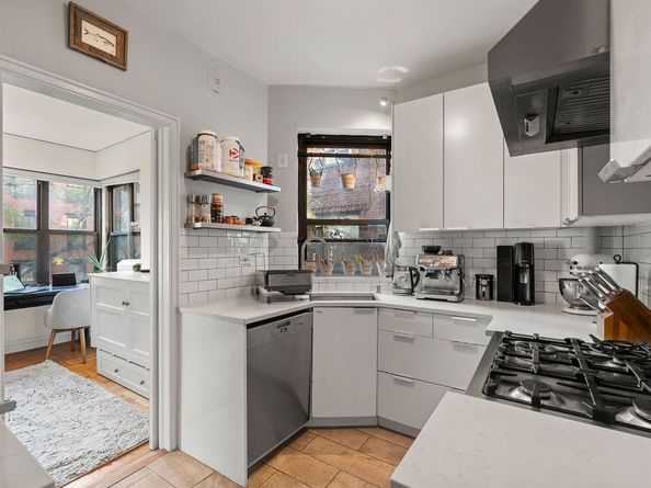 225 East 74th Street 3F, New York, NY 10021 - For Sale