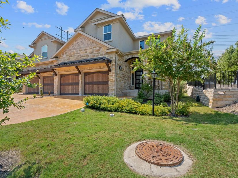 101 Cartwheel BND 52, Austin, TX 78738 - For Sale